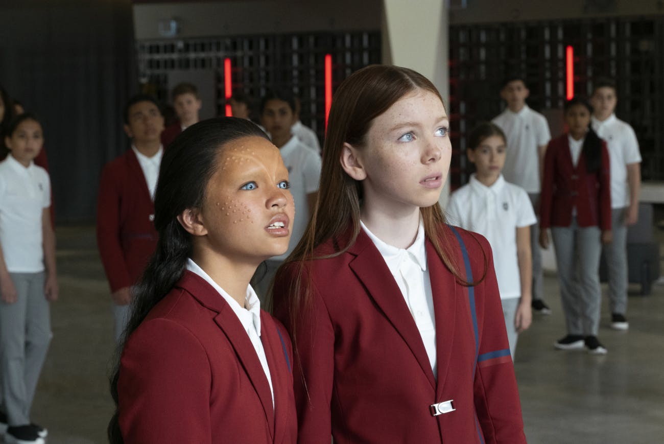 why-do-these-two-girls-become-friends-and-what-does-it-mean-for-star ...