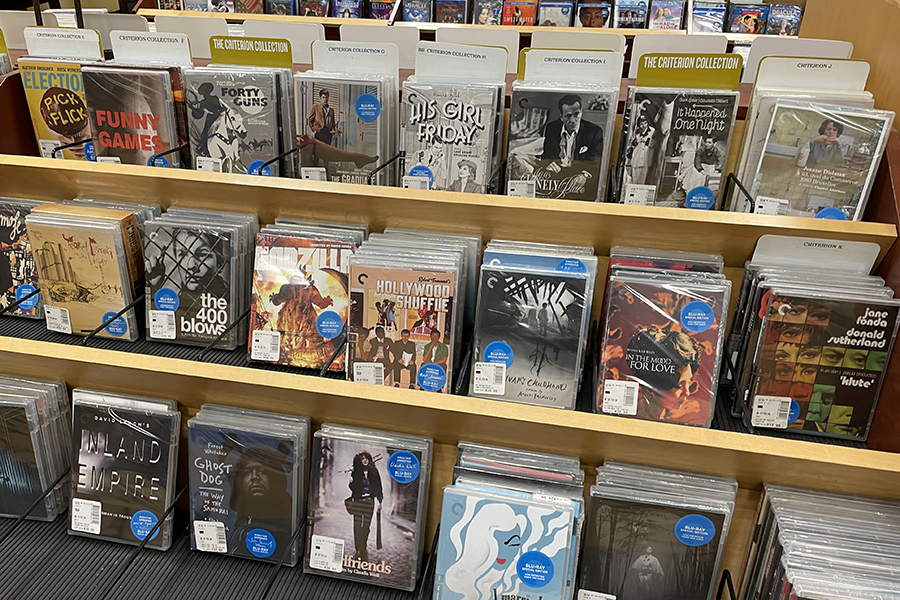 Barnes-and-Noble-Criterion-Display – Musings of a Middle-Aged Geek